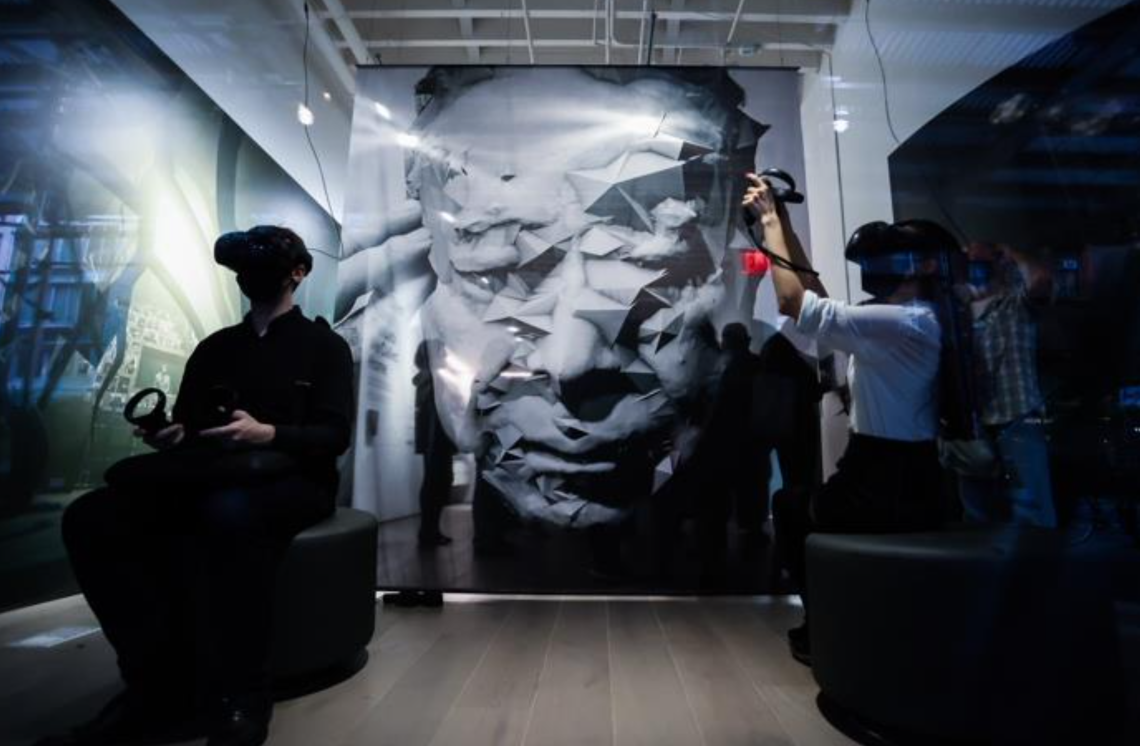 VR藝術家黃心健紐約首場個展 排隊人龍爭睹台灣新媒體 - 客新聞 HakkaNews