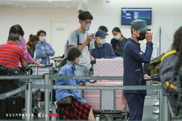 疫情逐漸降溫 12月起入境人次增至每週20萬 - 客新聞 HakkaNews