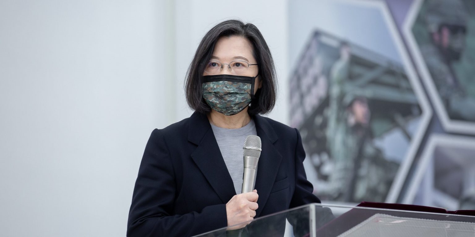 國安高層會議明討論兵役是否延長 蔡英文27日下午記者會說明 - 客新聞 HakkaNews