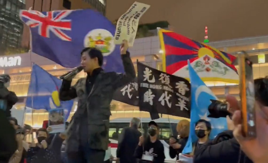 白紙革命／美日韓同步聲援 藏獨、疆獨、中國留學生要「習近平下台」 - 客新聞 HakkaNews
