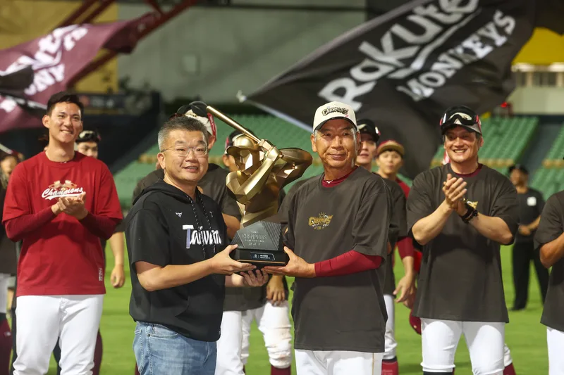 中華職棒台灣大賽 樂天桃猿力克兄弟象奪總冠軍 - 客新聞 HakkaNews
