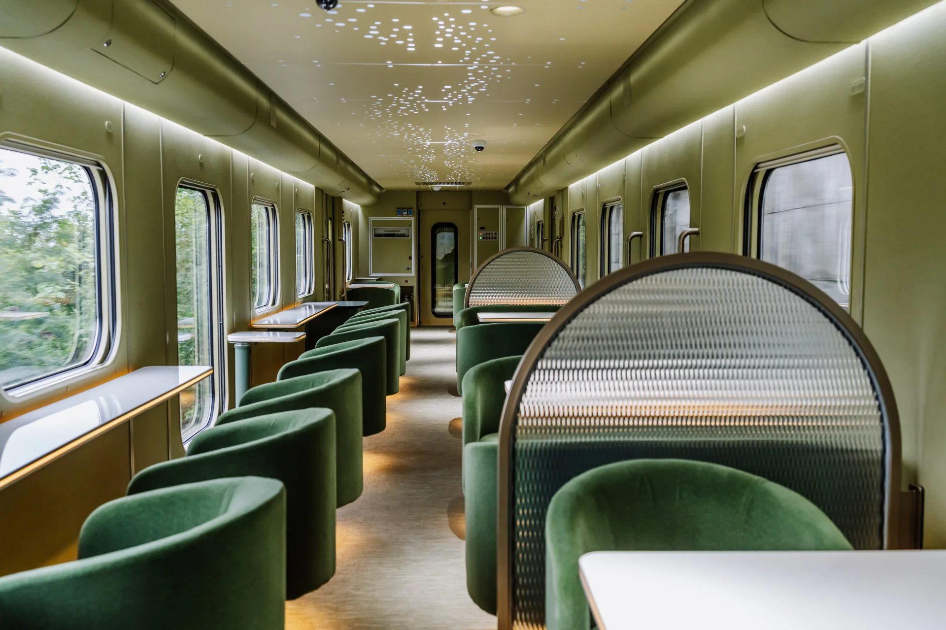 臺鐵海風號、山嵐號 榮獲2025金點設計大獎 - 客新聞 HakkaNews